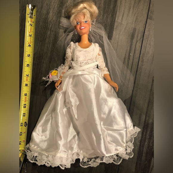 Laiko | Toys | 5 Vintage 1993 Laiko International Blonde Bride Wedding ...